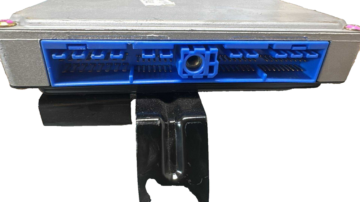 MECM-K420 ecm ecu computer 1995-1999 Nissan Pick up **BRAND NEW OEM ...