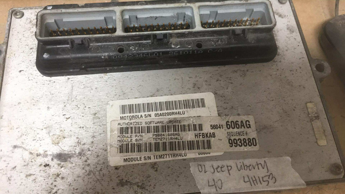 P56041606AG Jeep Liberty diesel ecm ecu computer 2002 | Swan Auto