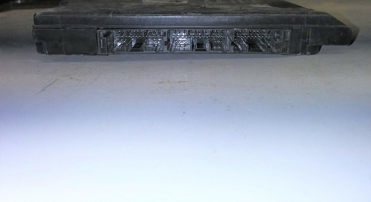 2018 Toyota Camry multiplex relay module 89221-06340