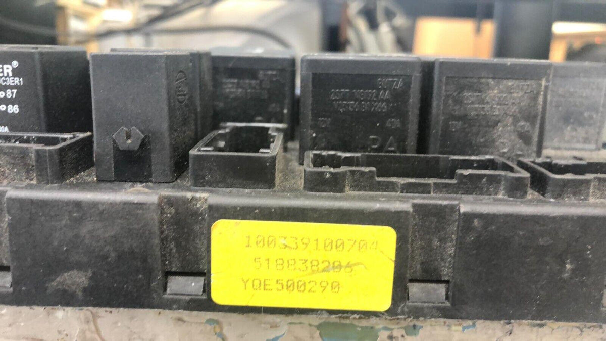 518838206 Range Rover Discovery 2005 bcm body control module | Swan Auto