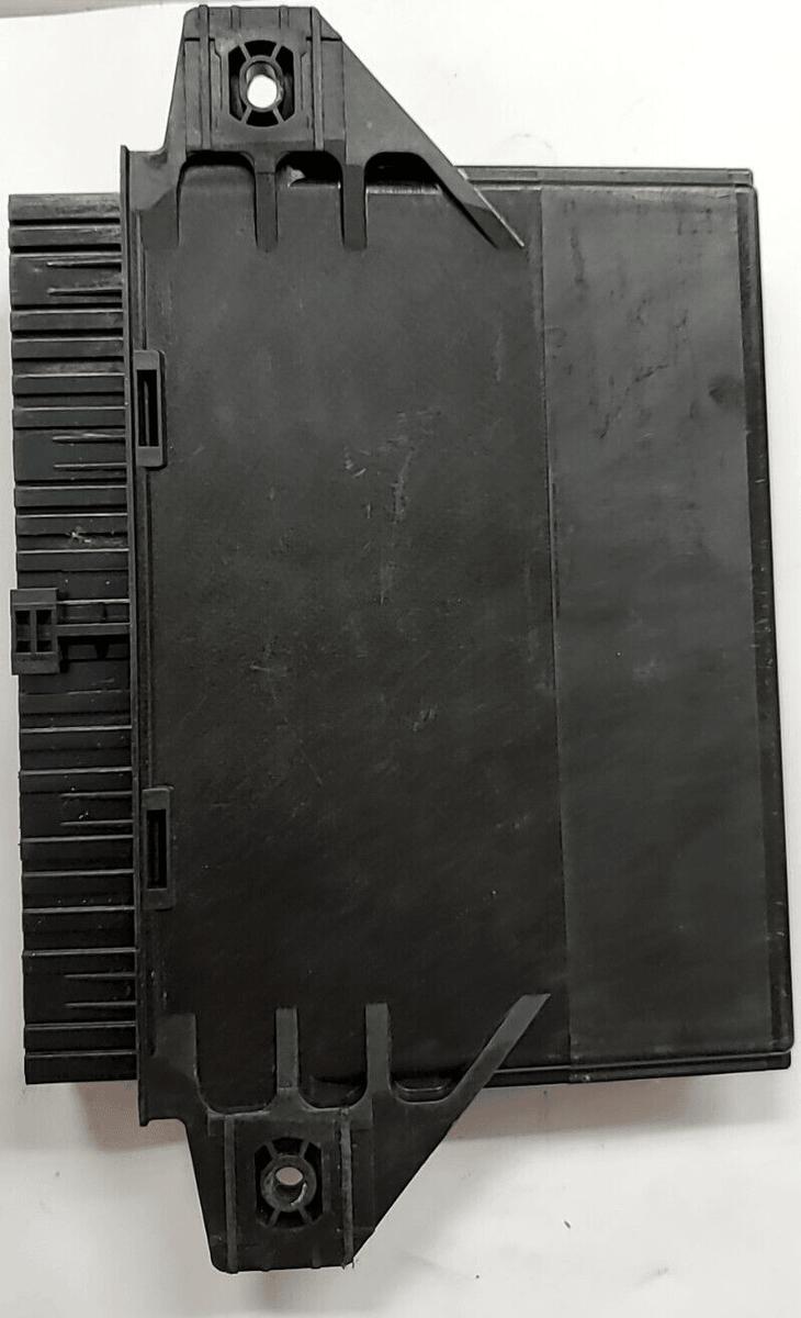 Ford or Lincoln bcm body control module 8A5T-15604-CP