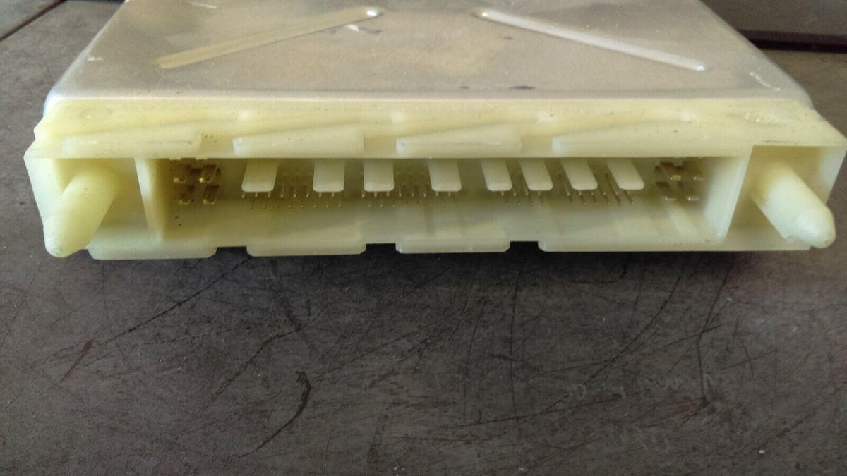 P09472349 TCM transmission computer 2000-2002 Volvo S80 | Swan Auto